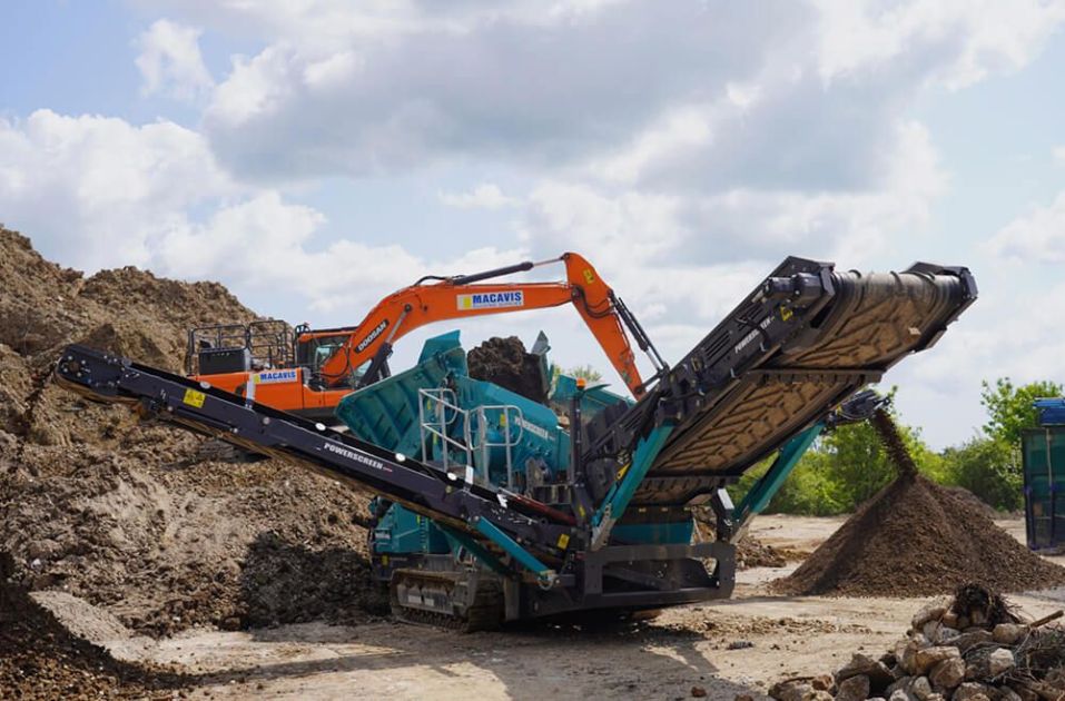Screener Machines | Mobile Screening Machinery | Blue Group