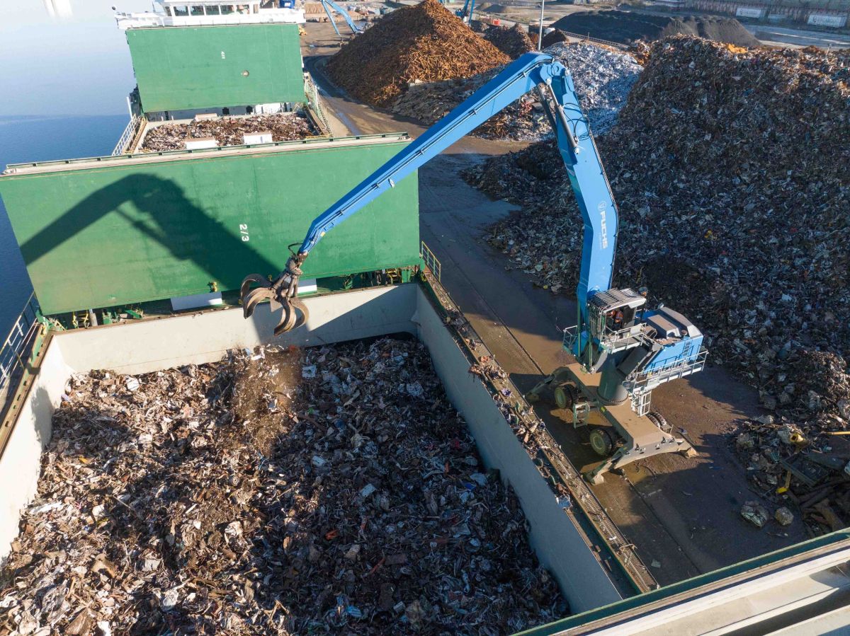 Material Handlers | Blue Group